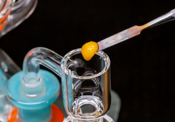 What Are Dabs? 5 Ways Dabs Are Changing The Cannabis Industry. - Vibe ...